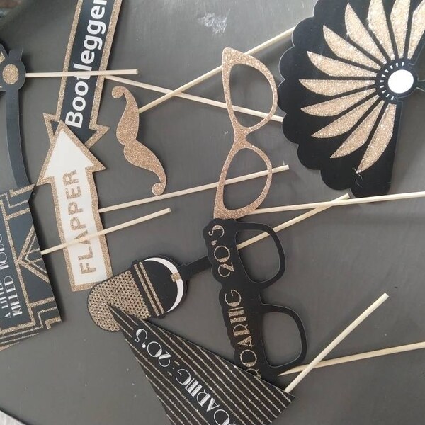 Roaring 20s Photo Booth Props | FULLY ASSEMBLED | Real Glitter | 1920s ...
