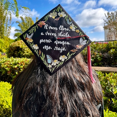 Embroidered Wreath Graduation Cap Topper Grad Cap Decoration Topper ...