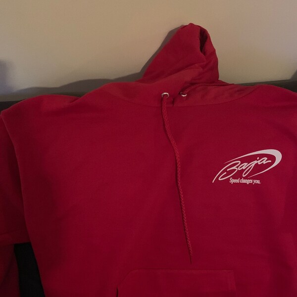 Bertram 31 Line Drawing T-shirt - Etsy