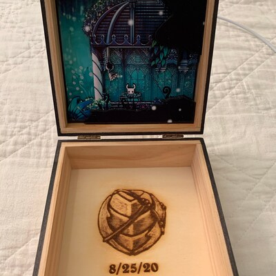 Hollow Knight Wood and Crystal Resin Box Customizable With - Etsy