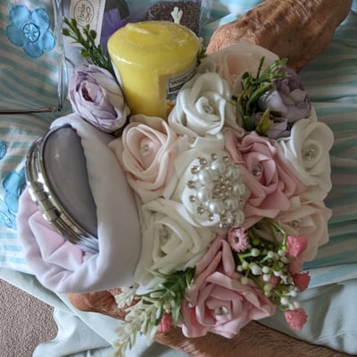 Hot Air Balloon Velvet Flower Box, Hat Box Flowers, Birthday Balloon ...