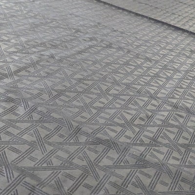 Northern Ghana Kente/fugu/ Batakari Fabric/embroidered Split Neckline ...