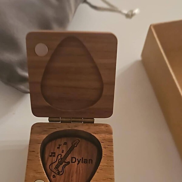 Personalized Wooden Guitar Picks With Case, Custom Guitar Pick Holder ...