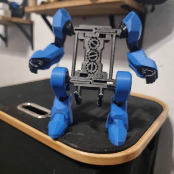 Exoskeleton Armor Universal Phone Stand - Custom Colors - 3D Printed - Etsy