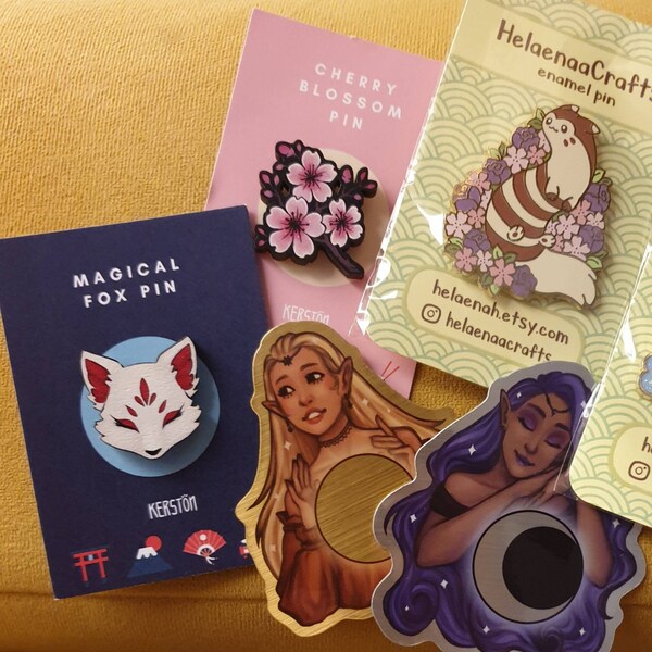 Japanese Themed Wooden Pins Kawaii Sakura and Kitsune Fox - Etsy