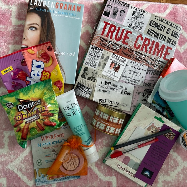 Deluxe Surprise Book Box - Choose Genre! - Etsy