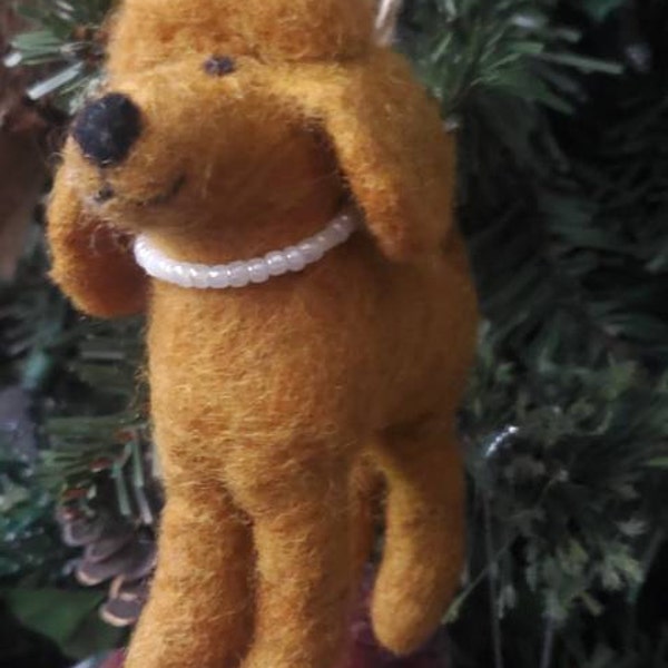 Assorted Felted Wool Dog Finger Puppet Set of 12, Display Shelf ...