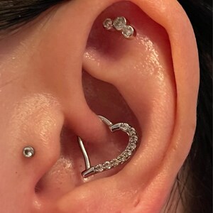 16G 14K Solid Gold Heart Shaped Daith Earrings/cartilage Earrings/daith ...