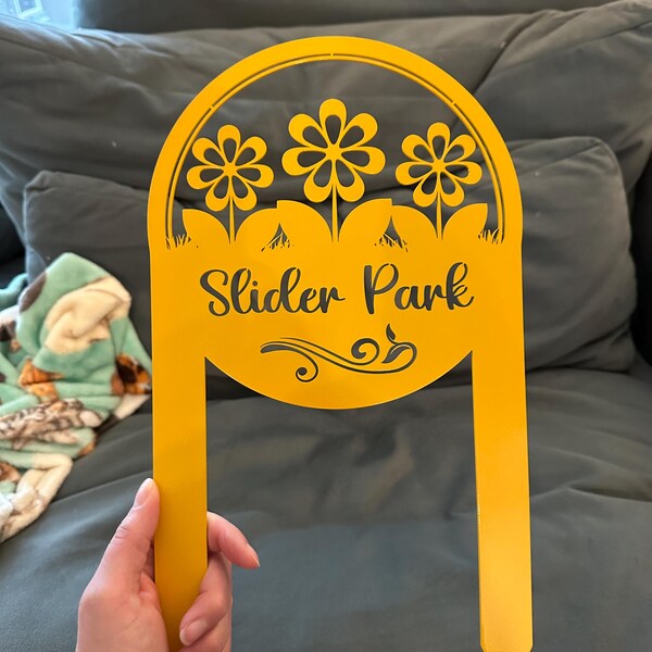 Personalized Flower Yard Sign, Mother's Day Gift, Gift for the Gardner ...