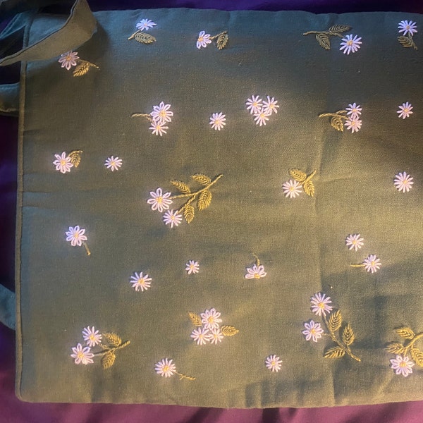 Hand Embroidered Daisy Linen Bag, Cute Small Daisies Embroidery Market ...