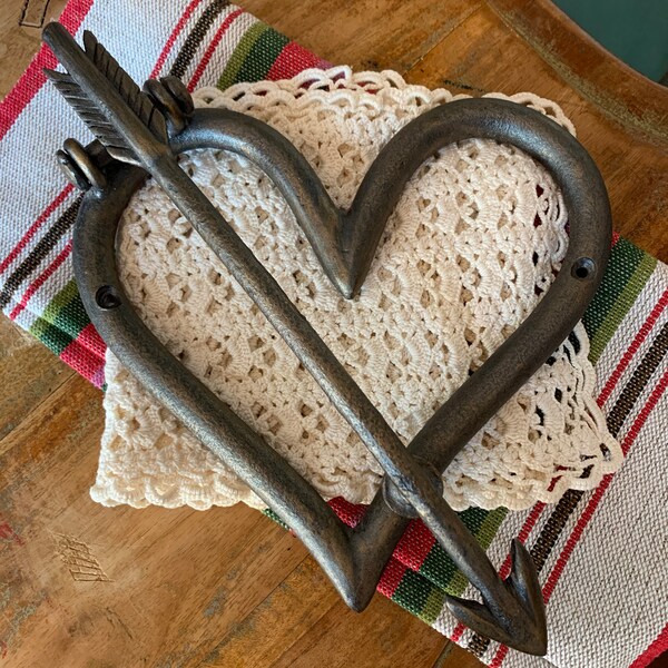 Vintage Italy Labor - DERUTA Ceramic Pink Hand Painted Dish Tray, Hand ...