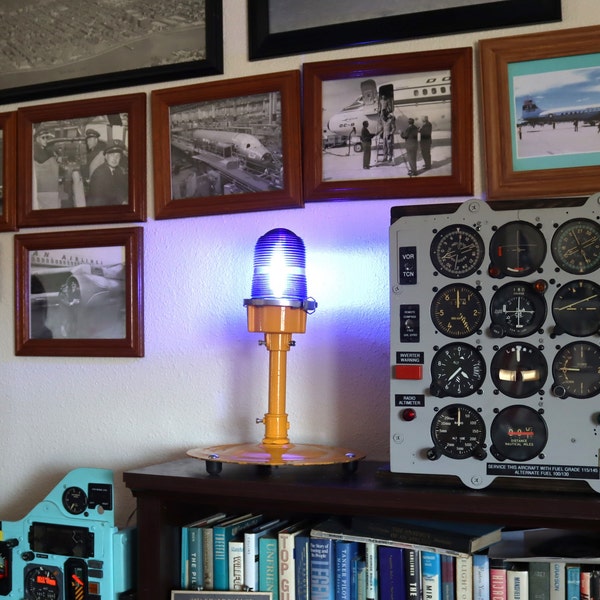 Pilots and Air Traffic Controller Taxiway Light Desk Lamp Retirement ...