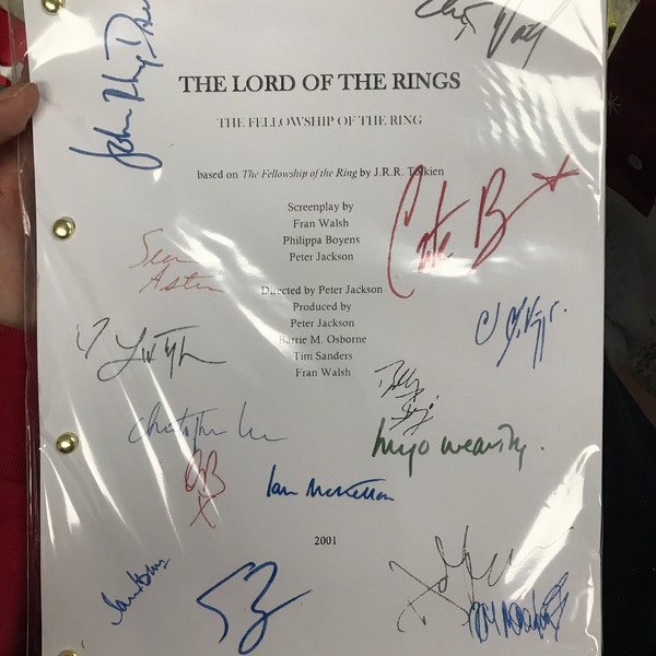 Avengers Endgame Marvel Film Movie Script, Screenplay With Signatures ...