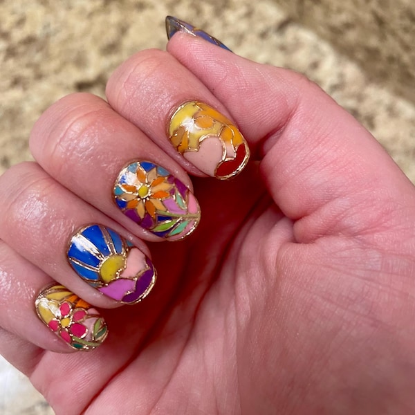 League of Legends Jinx Nail Art, Pink & Blue Graffiti Stiletto Nails ...