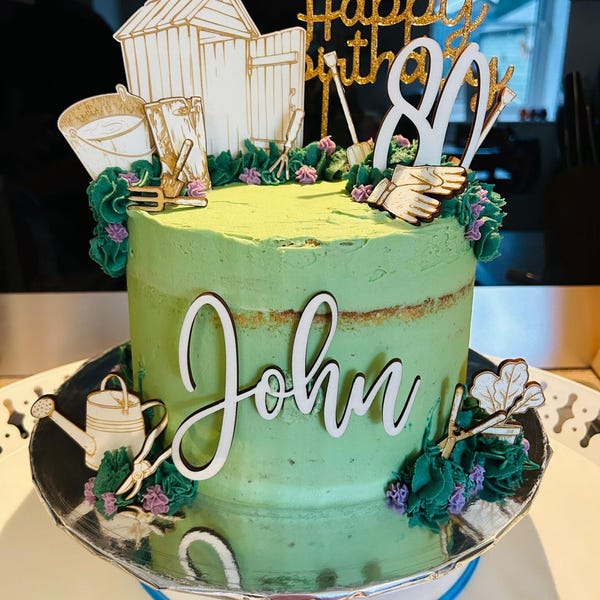 Personalised Tyre Edible Cake Topper. Edible Tyre / Wheel Cake Toppers ...