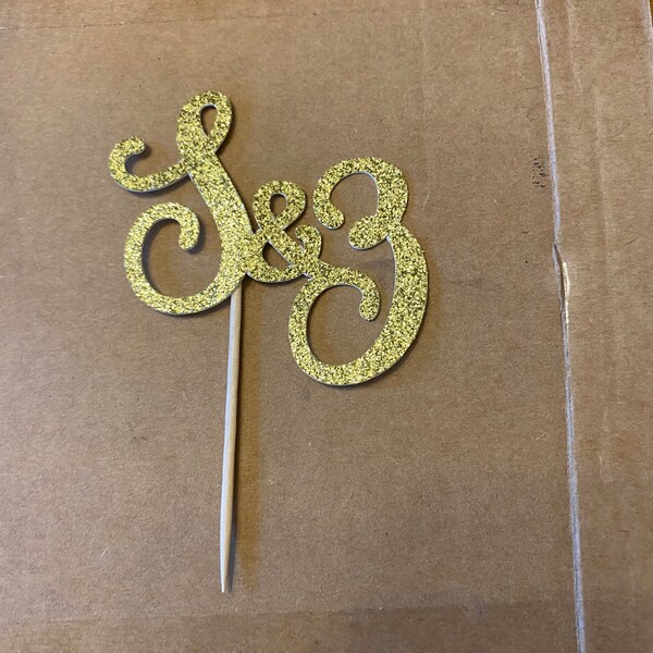 Wedding Initial Cupcake Topper in Gold With Elegant Script Two Letter ...