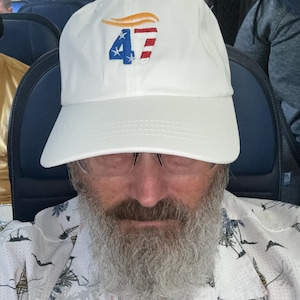 Very Demure Visor, Very Mindful, Classy Cutesy Girls Sun Visor, Demure ...