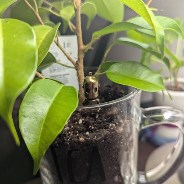 Bitsy, the Brass Robot Figurine - Etsy