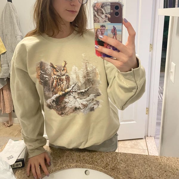 Retro Vintage Wolves Howling Moon Sweatshirt, 90s Forest Wolf Lover ...