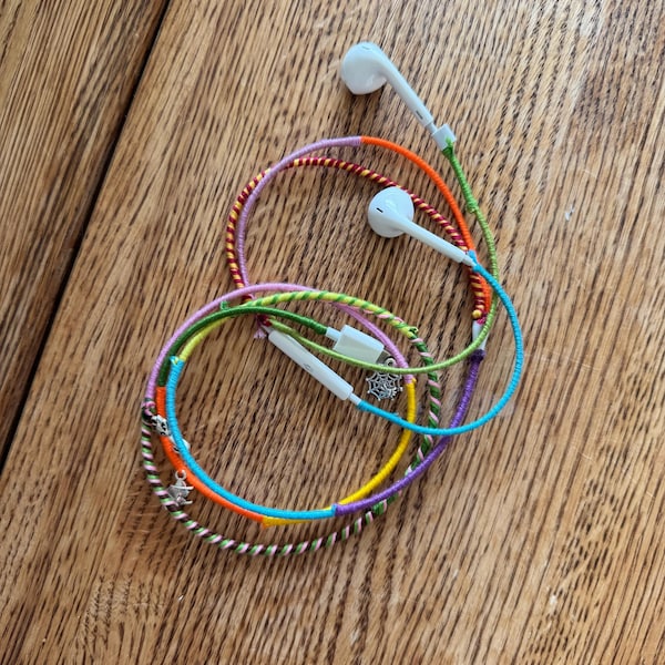Custom Handmade Wrapped Apple Headphones. 3.5mm, Lighting, USB-C - Etsy