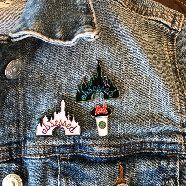 Minnie Castle Coffee Cup Pin | Disney Themed Pins | Minnie Mouse Pins ...