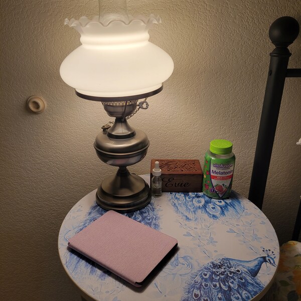 Vintage 1960s-1970s Kerosene Oil Lamp Mid Century Antique Glass Wick ...