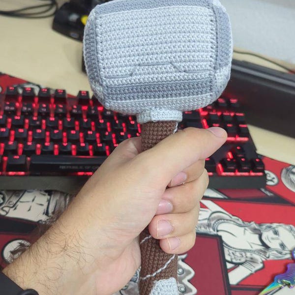 PATTERN: Crochet Hammer of Thor (PDF File), Amigurumi Tutorial Hammer ...