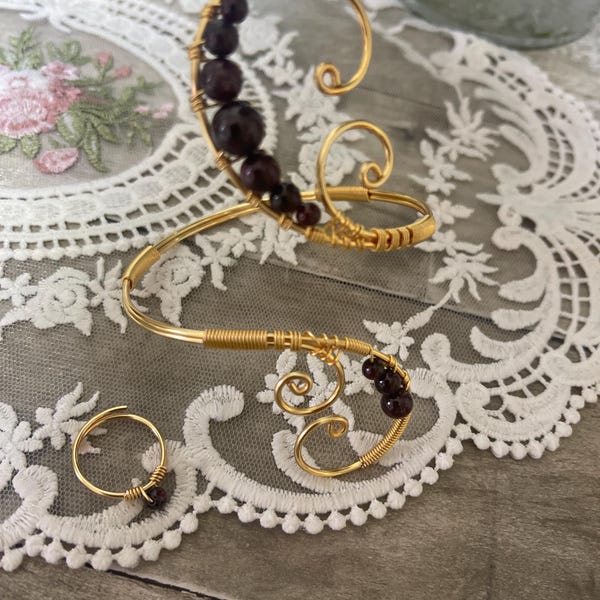 Garnet Arm Cuff: Gold Wire Spiral Bangle Bracelet - Etsy