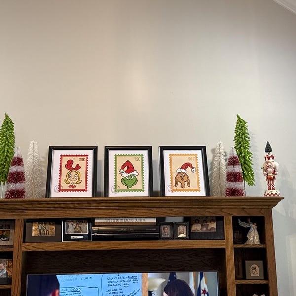 Grinch Stamp Wall Art Set of 3 Christmas Grinch Wall Print Set ...