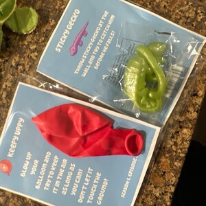 Party Favors Bundle Blue Keepy Uppy Featherwand Sticky Gecko Sleepytime ...