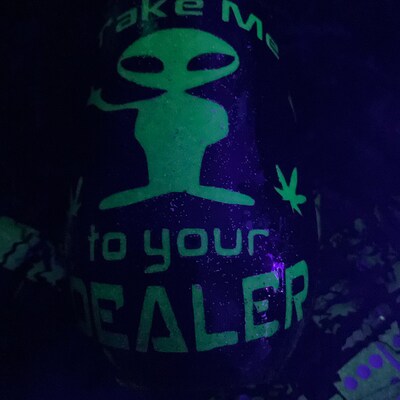 Alien SVG Alien Flipping off Middle Finger Alien Cricut Ready to Cut ...