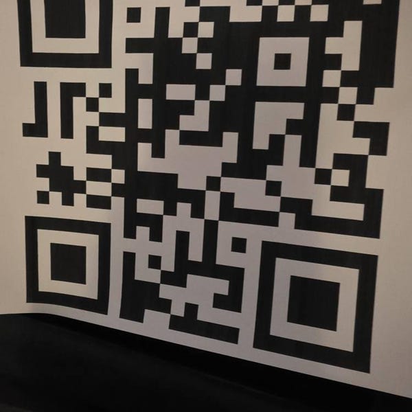 Heart Shaped Custom QR Code in Heart Shape Art for Weddings ...
