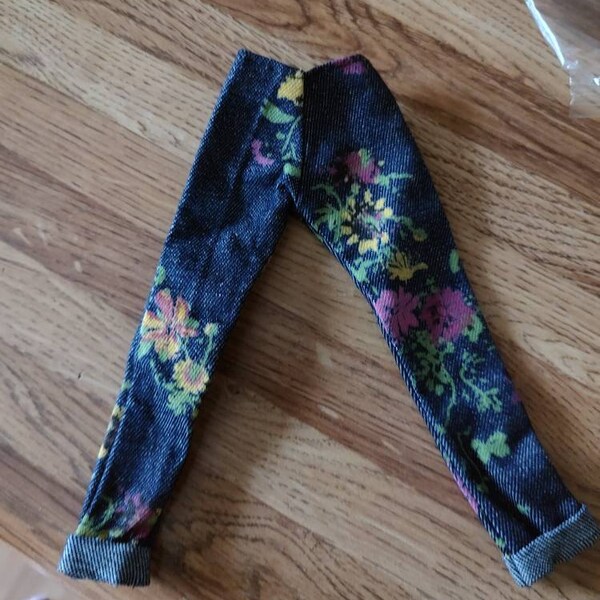 1:6 Scale Miniature US Dollar Bill Doll Size Money 11.5 Inch Fashion ...