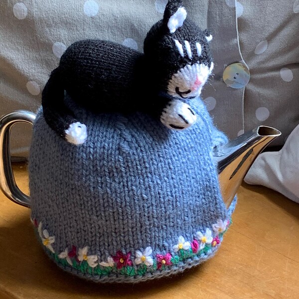 Tea Cosy Knitting Pattern. PDF Digital Download. Cat Nap Tea Cosy ...