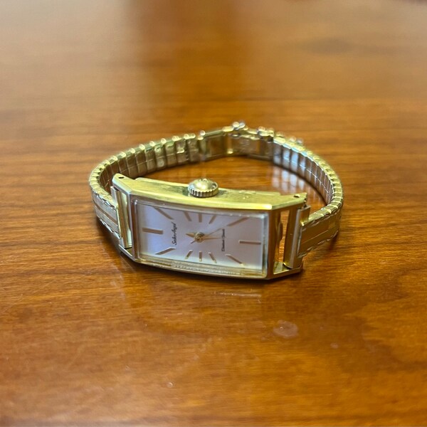 Vintage ITRACO Pocket Watch With Floral Design, Quartz Watch, Swiss ...