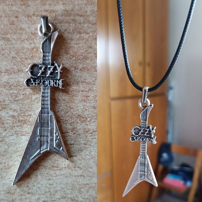 Metallica Logo Text Silver Necklace Man Women Silver Necklace ...