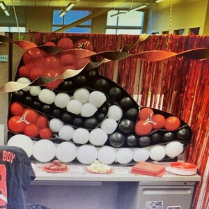 Sneaker From Balloons Shoe Mosaic From Balloons Decor Ideas - Etsy