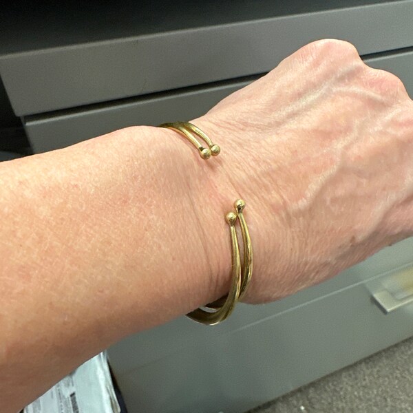 14k Gold Filled Bangle, Gold Bangle Bracelet, Gold Stackable Bangle, Bracelet for Women, Plain ...