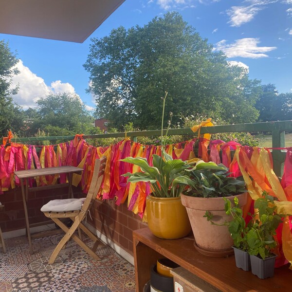 Handmade 5m Raggle Taggle Bunting 320 Strips Warm Hues, Rainbow ...