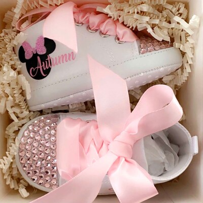 Minnie Mouse Baby Shoes BABY GIRL SHOES Personalized Baby Girl Gift ...