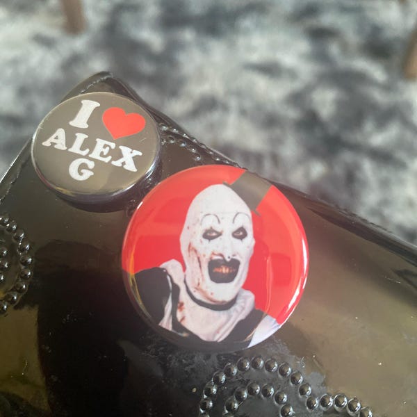 Horror Halloween Pins 1.25" Pinback Buttons - Etsy