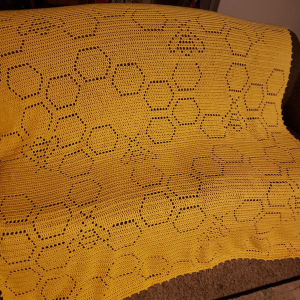 Filet Crochet Blanket Pattern | Bee Blanket Crochet Pattern | Filet ...