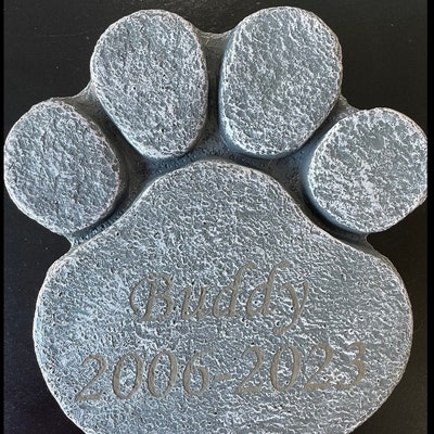 Personalized Garden Stones Engraved With Any - Etsy