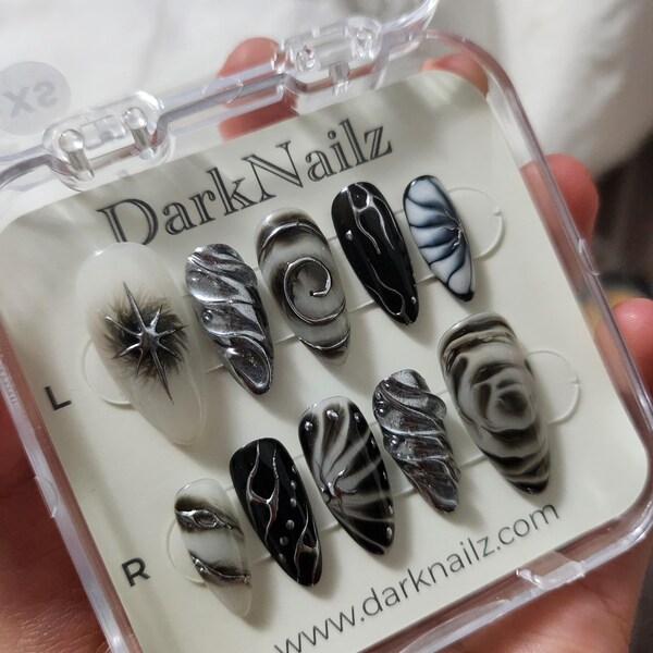 Black Pink Star Press on Nails – Cute Goth Galaxy Nail Art – Handmade ...