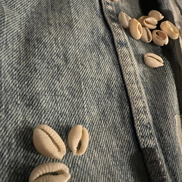 50 Small Cowrie Shell, Natural Sea Shell - Money Shell Bead, Cut Back ...