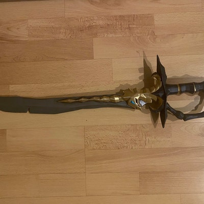 Sea of Thieves Inspired Gilded Phoenix Prop - Etsy