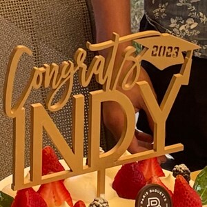 Custom Graduation Cake Topper, Class of 2024 Name & Cap, Personalized ...