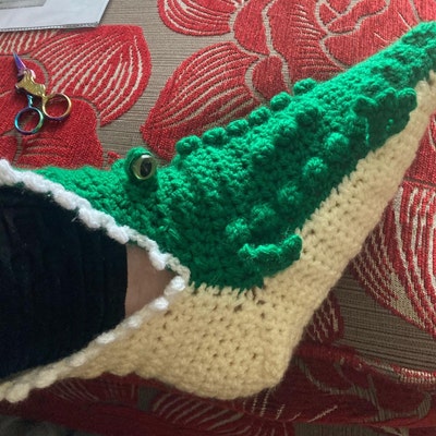 PATTERN for Crocheted Alligator Socks Baby, Child, and Adult Sizes - Etsy