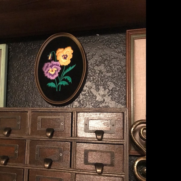 Vintage Carousel Biscuit Tin - Etsy