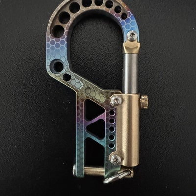 Titanium Shackle Carabiner Keychain / Edc Gear - Etsy